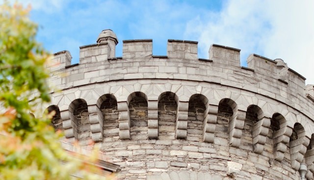 Types of Parapet Walls Every Architect Should Know