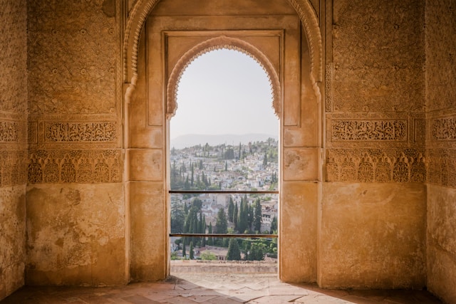 The Anatomy of an Arch: Key Architectural Terms